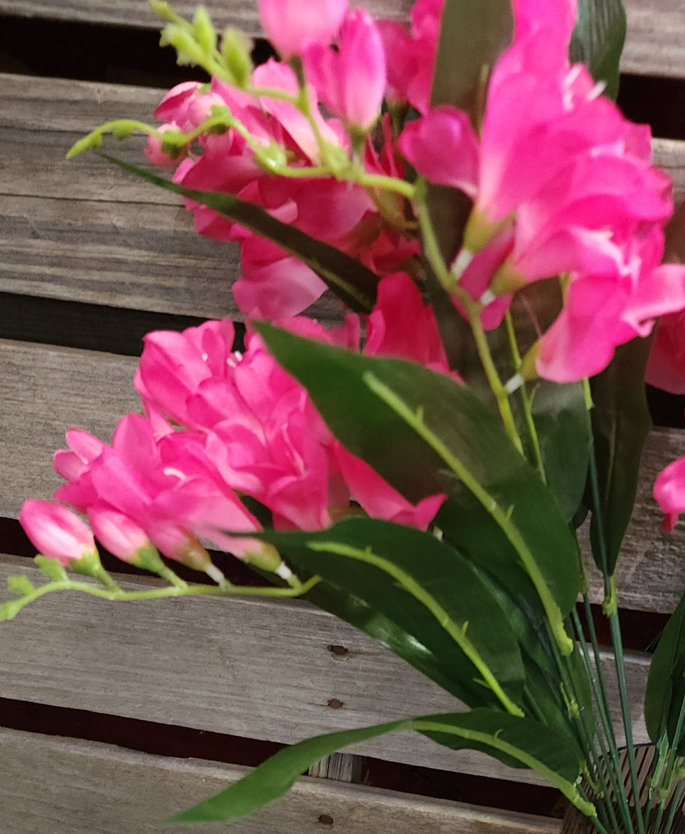22" Silk Freesia Bush – Florist Wreath Supply