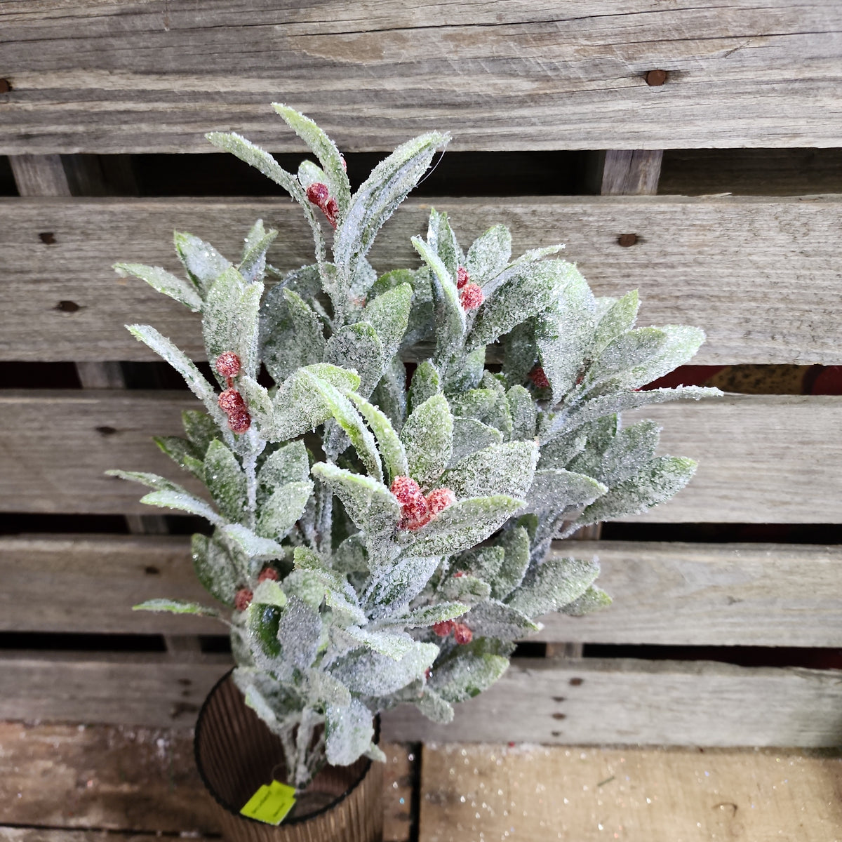19" Berry Leaves Bush – Florist Wreath Supply